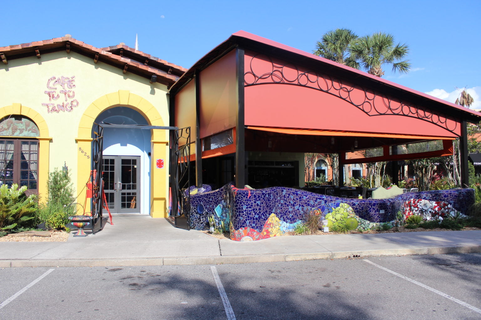 15 International Drive Restaurants with GREAT Outdoor Dining in Orlando ...